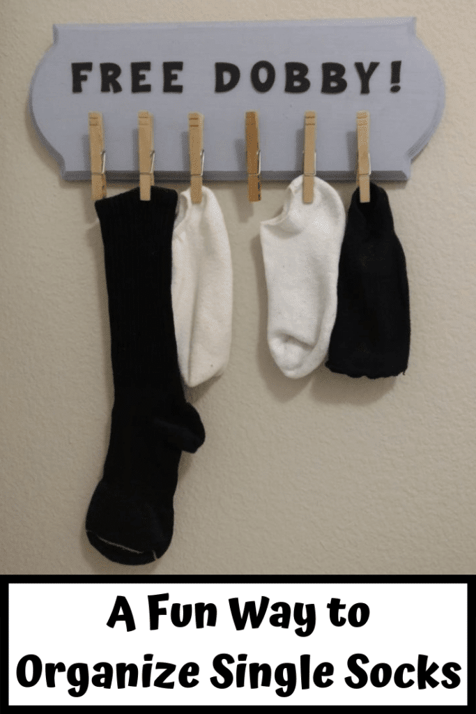 Free Dobby Sign: DIY Single Socks Sign for Missing Socks